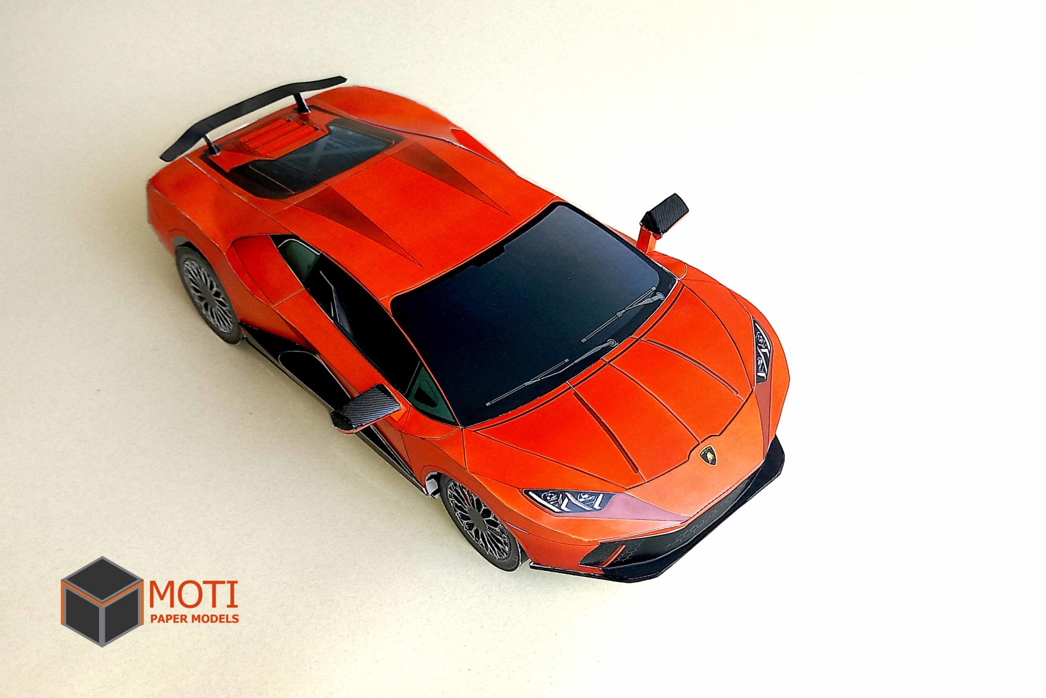 MANSOUR MOTI – 3D Paper modeler / Graphic Designer